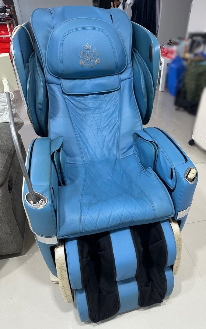 Osim Ulove 2 Massage Chair, Health & Nutrition, Massage Devices on ...