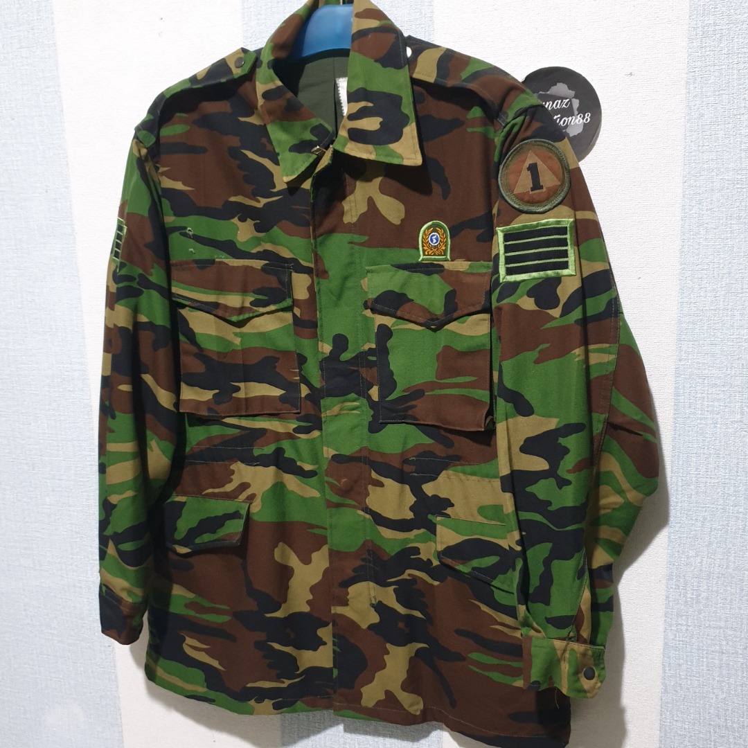 Parka Army, Fesyen Pria, Pakaian , Baju Luaran di Carousell