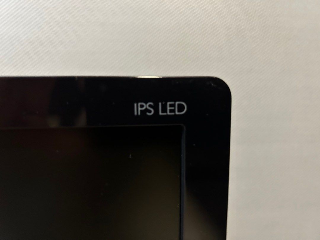 Philips 273e QHA 23 inch IPS LED monitor with built-in speakers ...