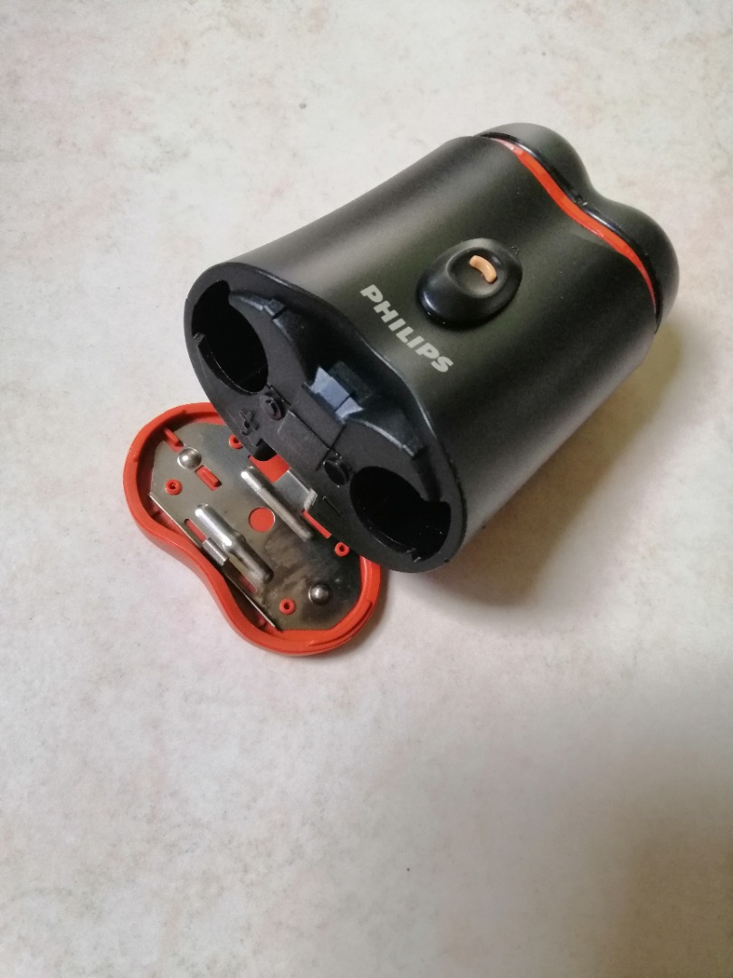 PHILIPS Men's Shaver (Using 2x AA Batteries), Beauty & Personal Care ...