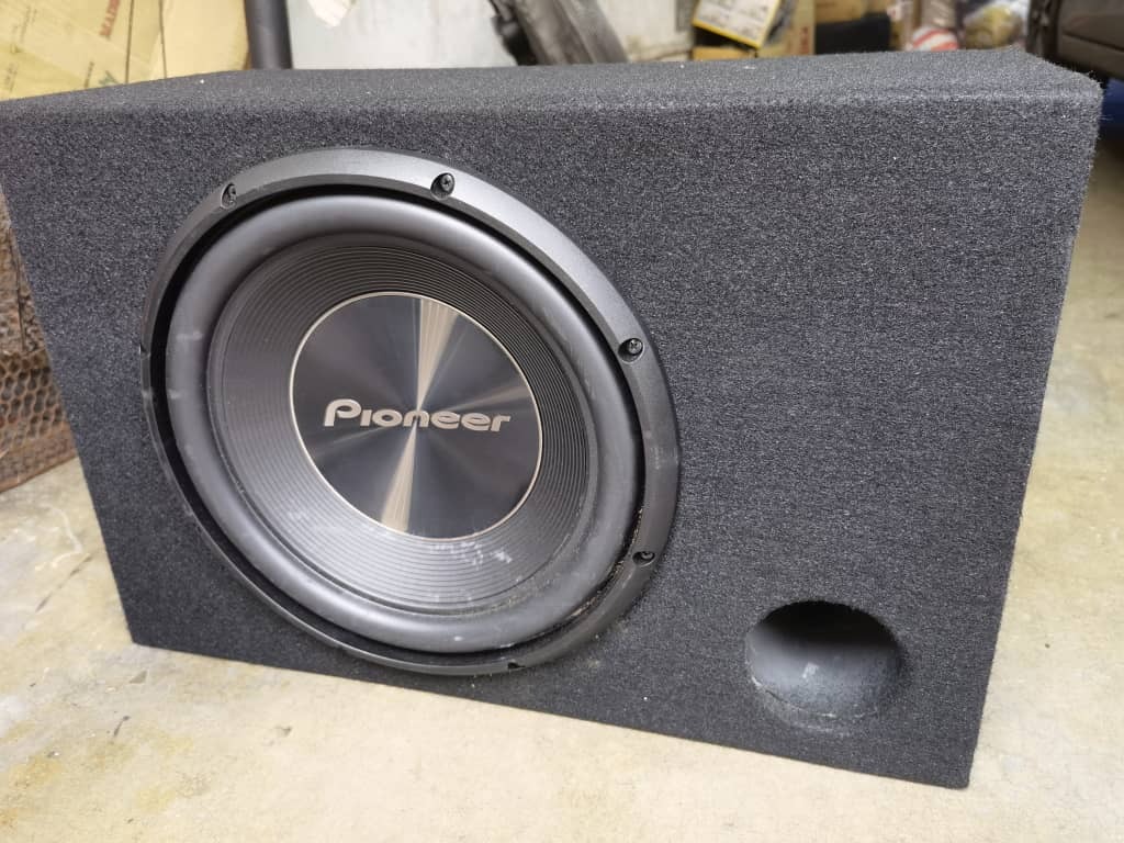 Pioneer 12" Subwoofer with Box 1500watt, Auto Accessories on Carousell