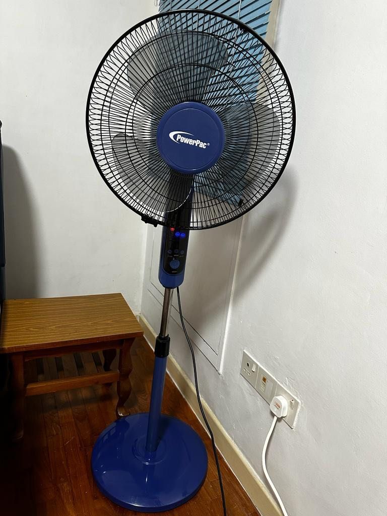 Powerpac fan, Furniture & Home Living, Lighting & Fans, Fans on Carousell