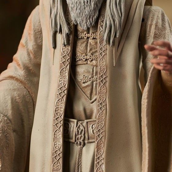 [Pre-order] Diamond Select The Lord of the Rings Saruman & Samwise ...