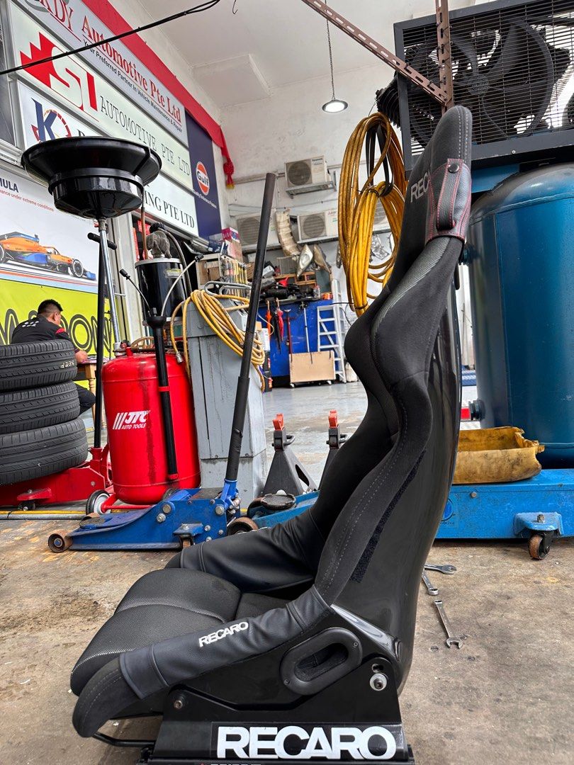Recaro RSG with side bracket for sale or swop, Car Accessories ...