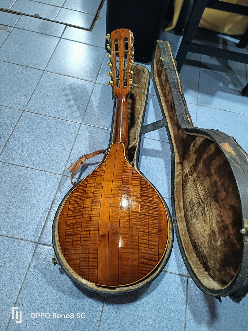 SCHUTZ MARK German Mandolin, Hobbies & Toys, Music & Media, Musical ...