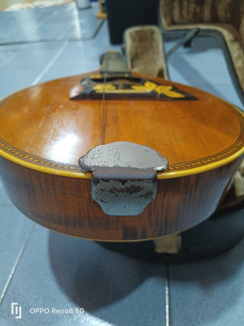 SCHUTZ MARK German Mandolin, Hobbies & Toys, Music & Media, Musical ...