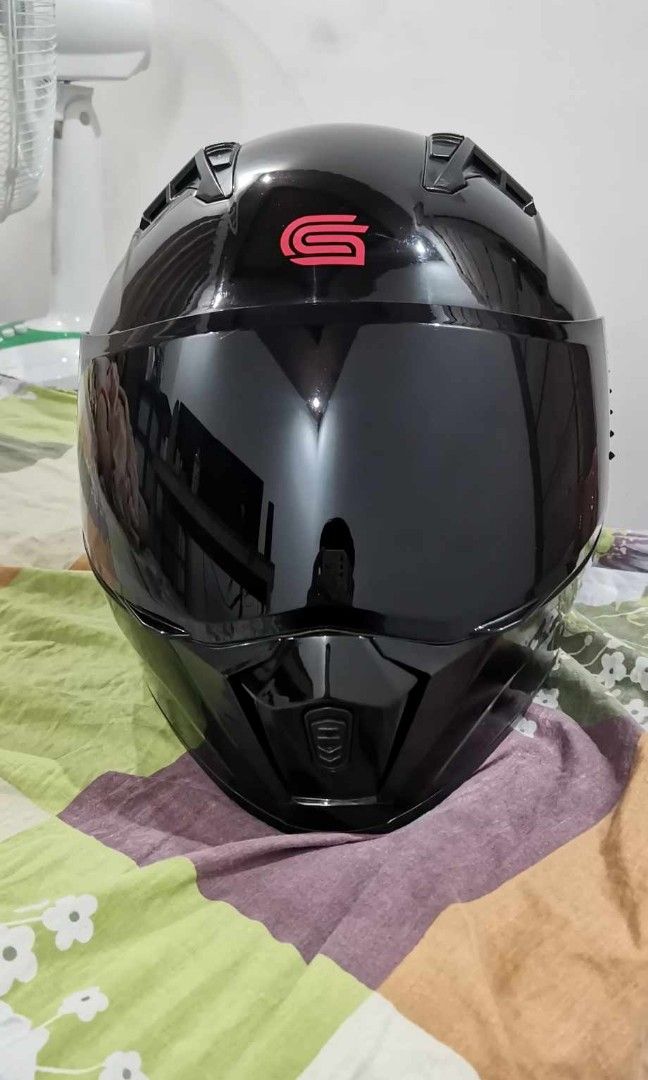 SEC HELMET, Motorbikes, Motorbike Parts & Accessories, Helmets and ...