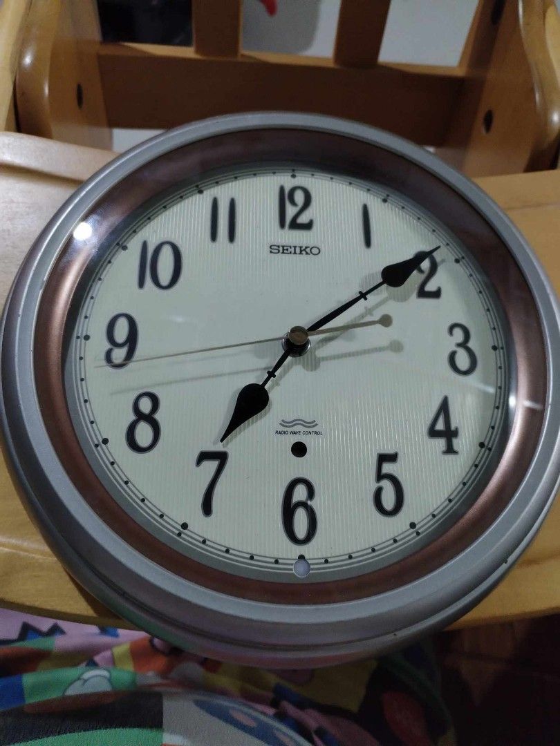 SEIKO WALLCLOCK JAPAN, Furniture & Home Living, Home Decor, Clocks on Carousell
