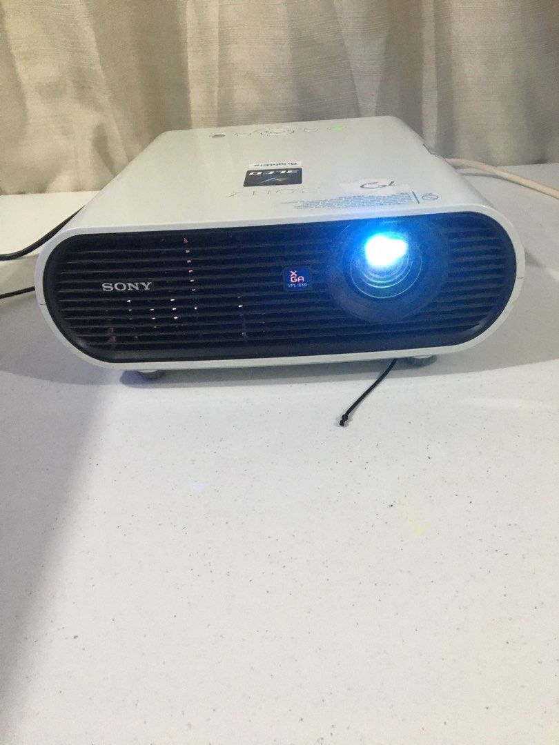 SONY VPL EX5, TV & Home Appliances, TV & Entertainment, Projectors on ...