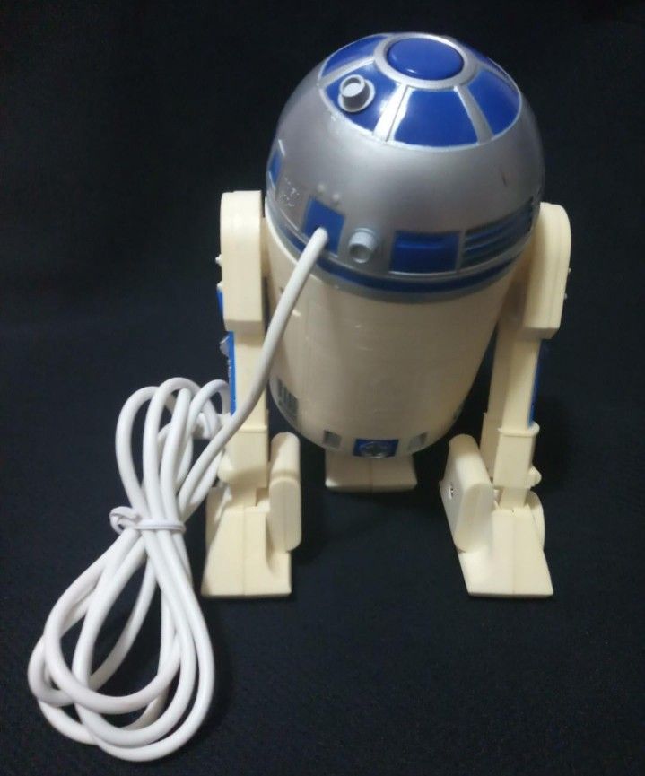 Star Wars R2D2 Vacuum Desktop Cleaner, Hobbies & Toys, Collectibles ...
