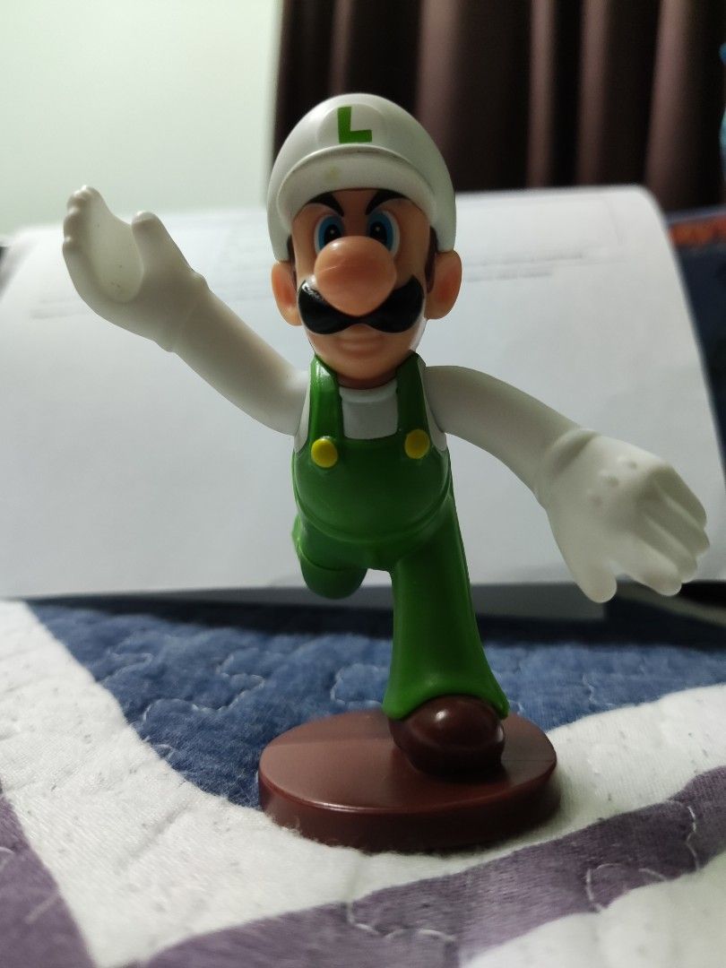 Super Mario Green (Mcd toys), Hobbies & Toys, Toys & Games on Carousell