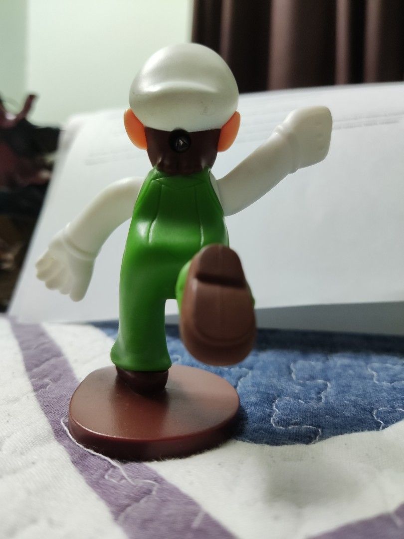 Super Mario Green (Mcd toys), Hobbies & Toys, Toys & Games on Carousell
