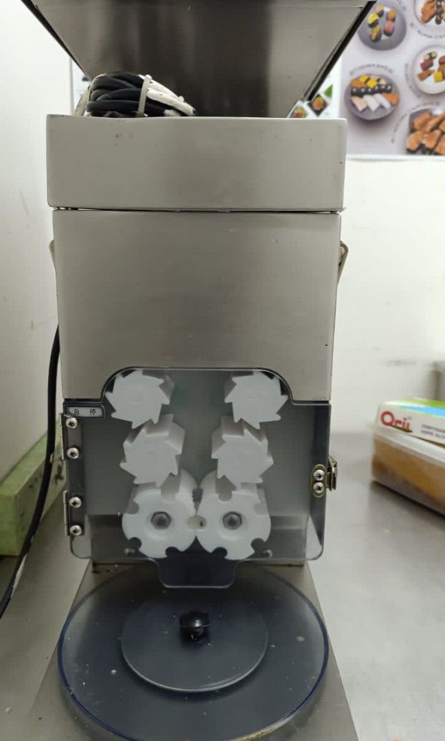 Sushi Rice Nigiri Machine, TV & Home Appliances, Kitchen Appliances ...