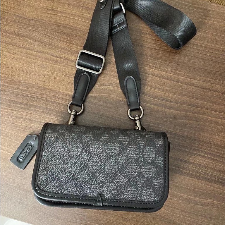 Tas coach charter mobile, Fesyen Pria, Tas & Dompet , Tas Selempang di ...