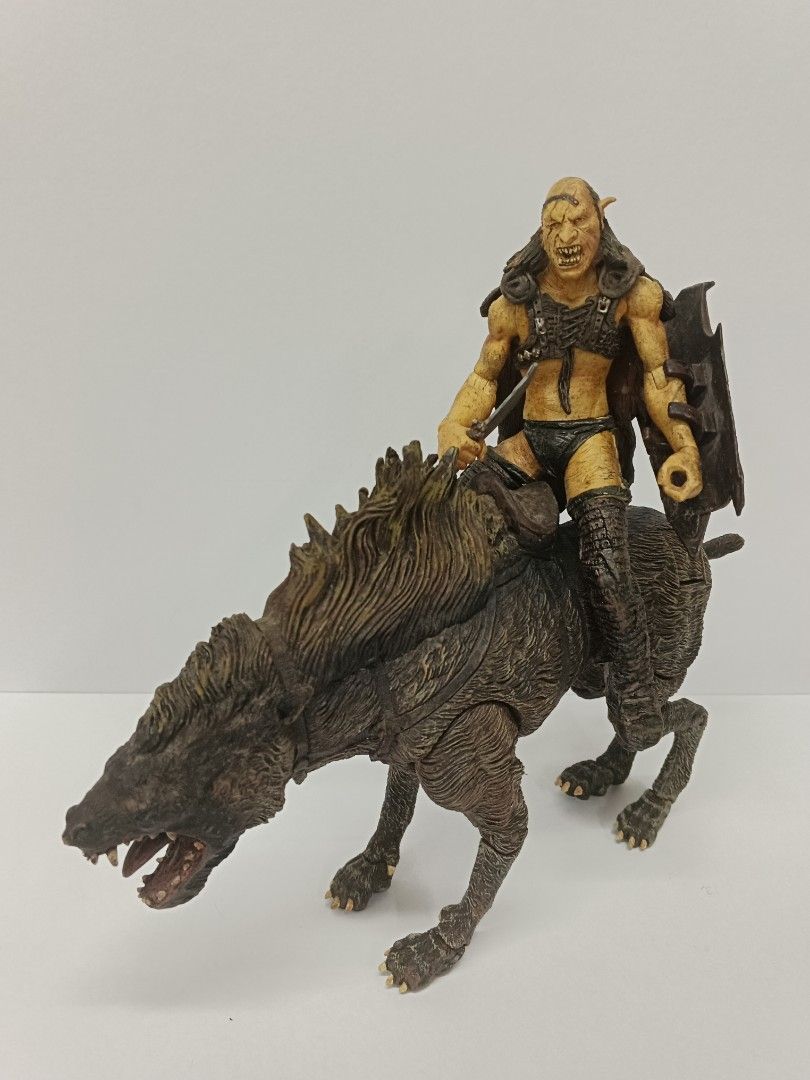 ToyBiz LOTR The Lord of the Rings SHARKU with WARG BEAST Deluxe Rider ...