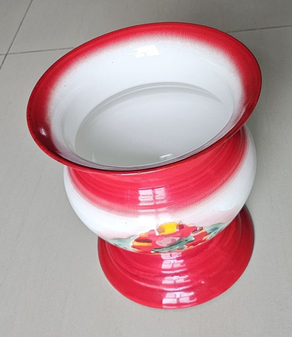 Traditional Chinese Wedding Metal Chamber Pot, Furniture & Home Living ...