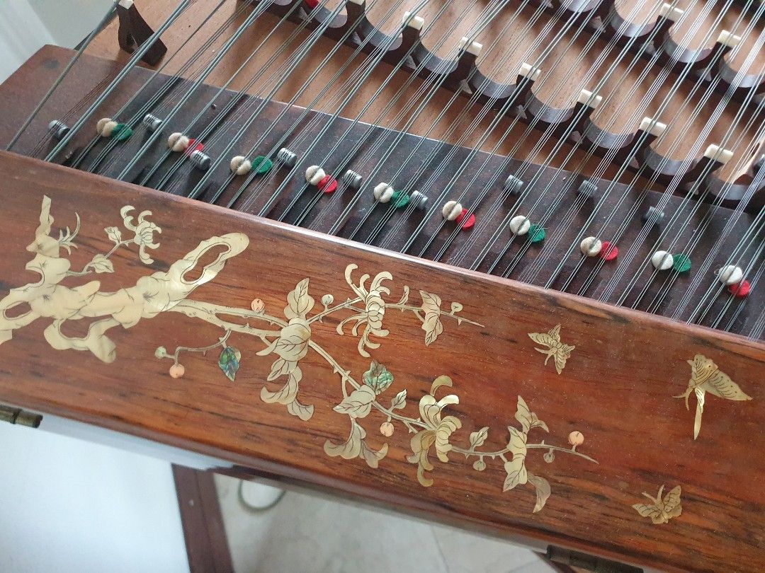 Trapezoidal Yangqin W/stand, Hobbies & Toys, Music & Media, Musical ...