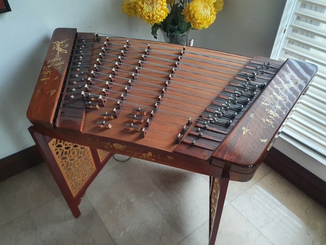 Trapezoidal Yangqin W/stand, Hobbies & Toys, Music & Media, Musical ...
