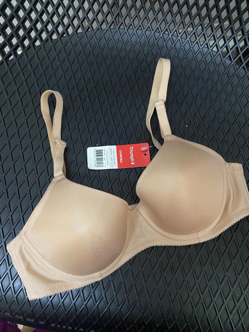 Triumph B70 Wired Nude Bra, Women's Fashion, New Undergarments & Loungewear on Carousell