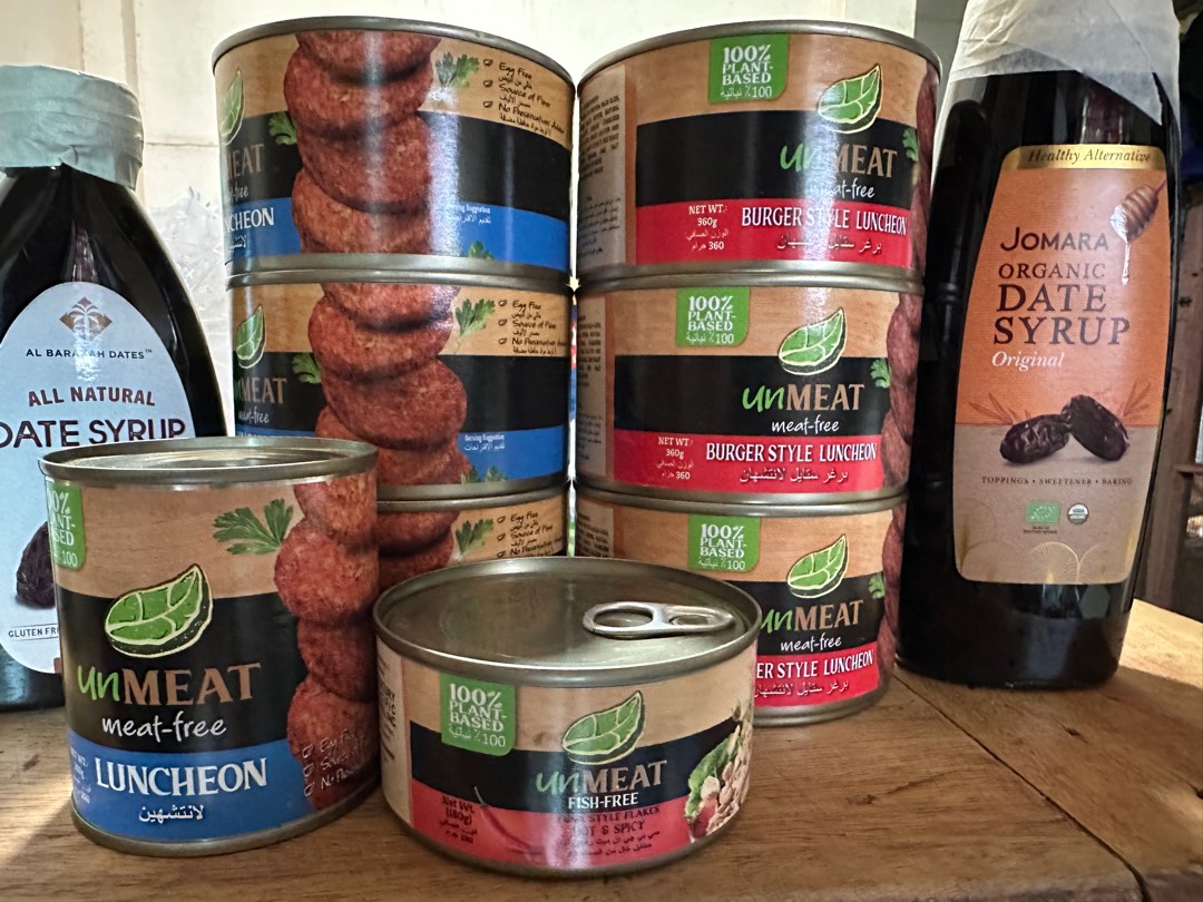 Unmeat Luncheon Meat Vegan Plant based, Food & Drinks, Packaged ...
