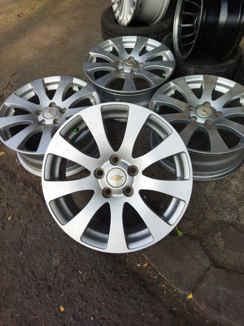 Velg Mobil oem original chevrolet captiva, Aksesoris Mobil di Carousell