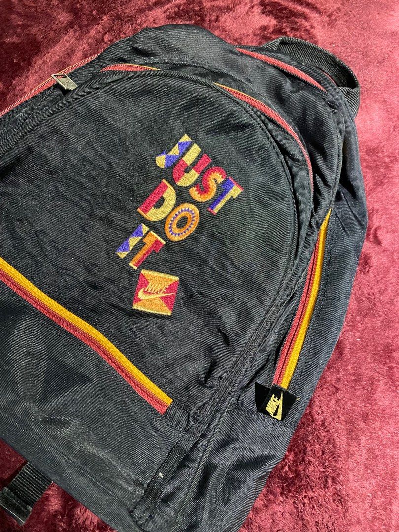 Vintage Nike Backpack, Men's Fashion, Bags, Backpacks on Carousell