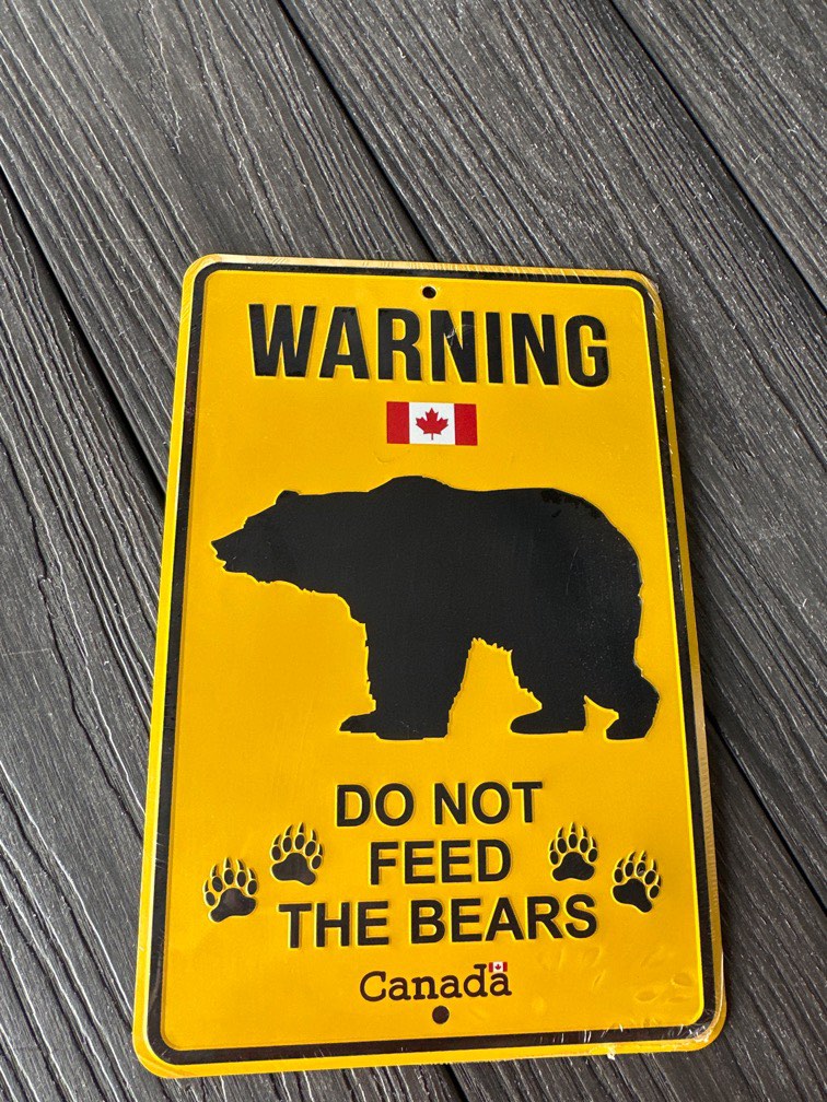 Warning Sign - Do Not Feed the Bears, Furniture & Home Living, Home ...