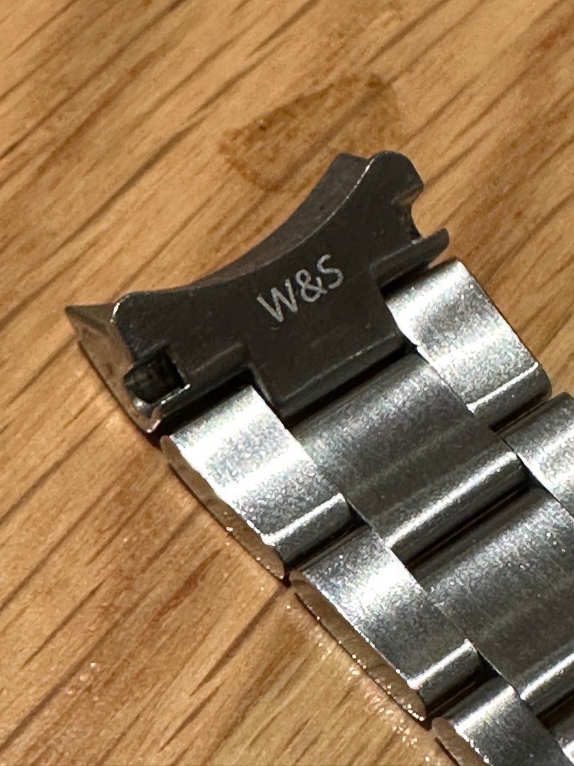 Seiko SKX013 Oyster-style Bracelet - Watch and Style, Luxury, Watches ...