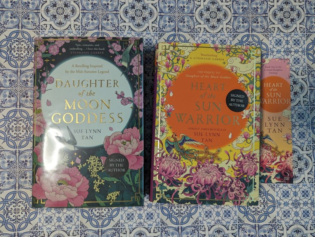 Waterstones Signed Daughter of the Moon Goddess & Heart of the Sun Warrior by Sue Lynn Tan ...