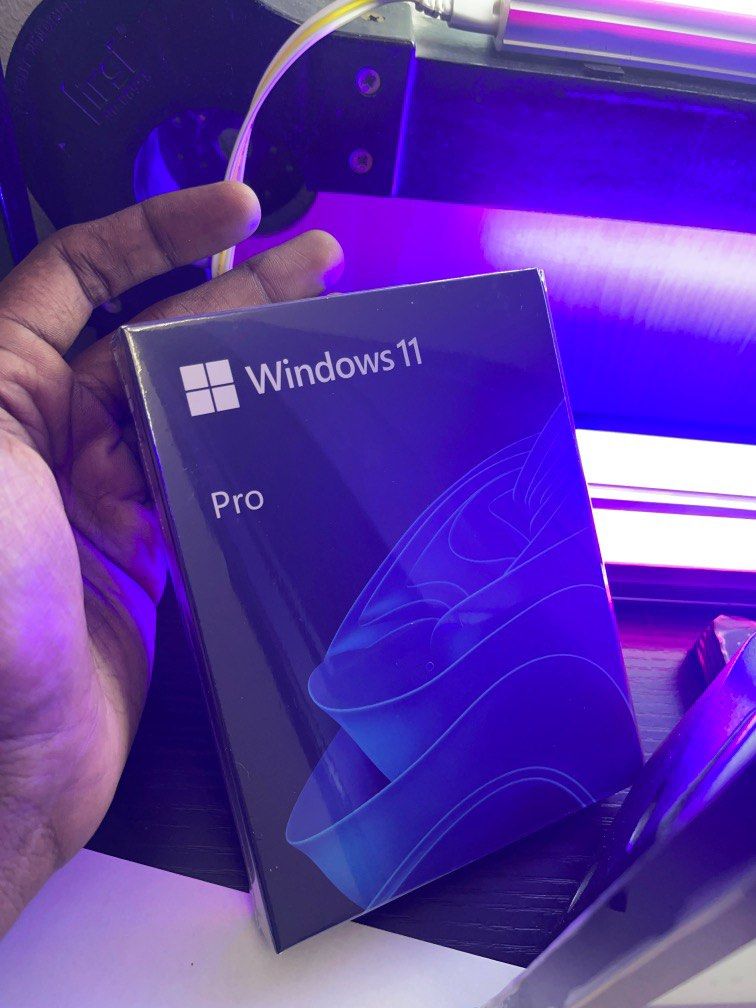 Windows 11 Pro Retail Box USB 32/64 Bit, Computers & Tech, Office ...