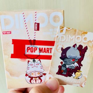 [WTT/WTS] Uniqlo Popmart Molly Blind Box Exclusive Pins Badges, Hobbies ...