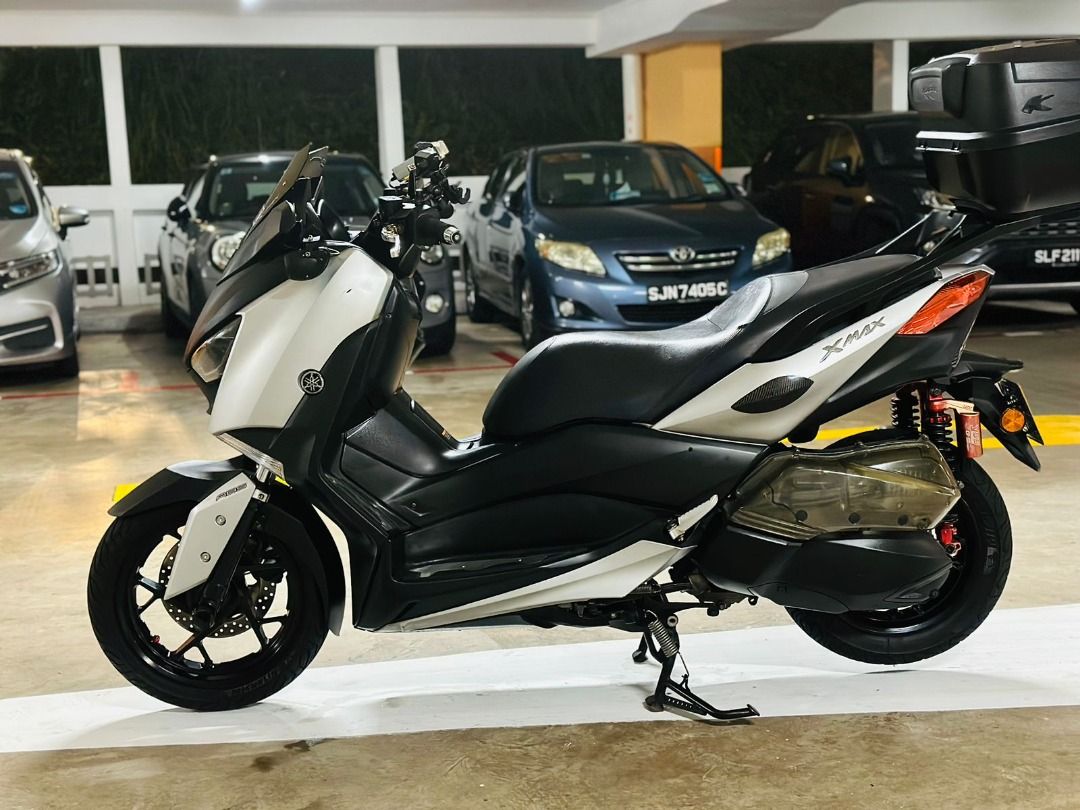 Yamaha XMAX 300, Motorcycles, Motorcycles for Sale, Class 2A on Carousell
