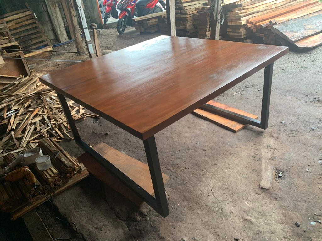 5ftx5ft Acacia Dining Table, Furniture & Home Living, Furniture, Tables ...