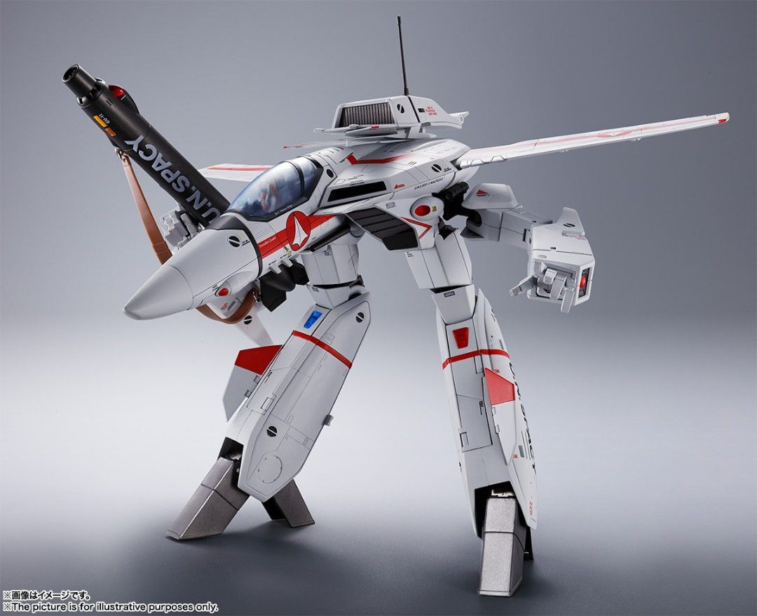 全新 現貨 日版 BANDAI DX 超合金 MACROSS 超時空要塞 VF-1J VALKYRIE HIKARU ICHIJO use 初回限定版 附送底座(可調教角度) 韋基利 VF-1 ...