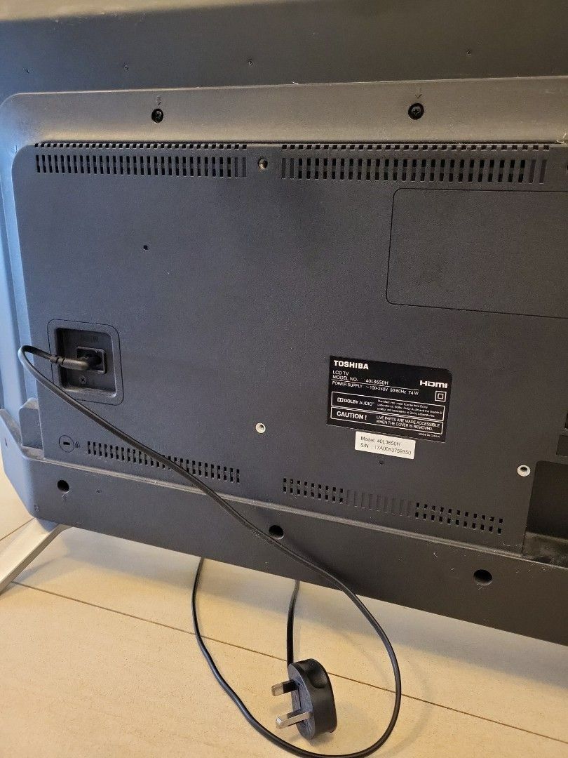 東芝 Toshiba 電視 LED TV 40吋, 家庭電器, 電視 & 其他娛樂, 電視 - Carousell