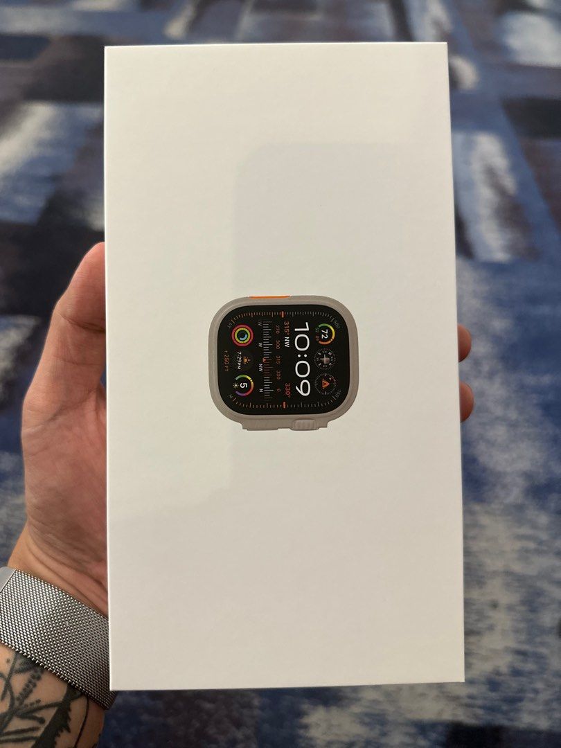 Apple Watch Ultra 2 with Indigo Alpine Loop Medium, Mobile Phones ...