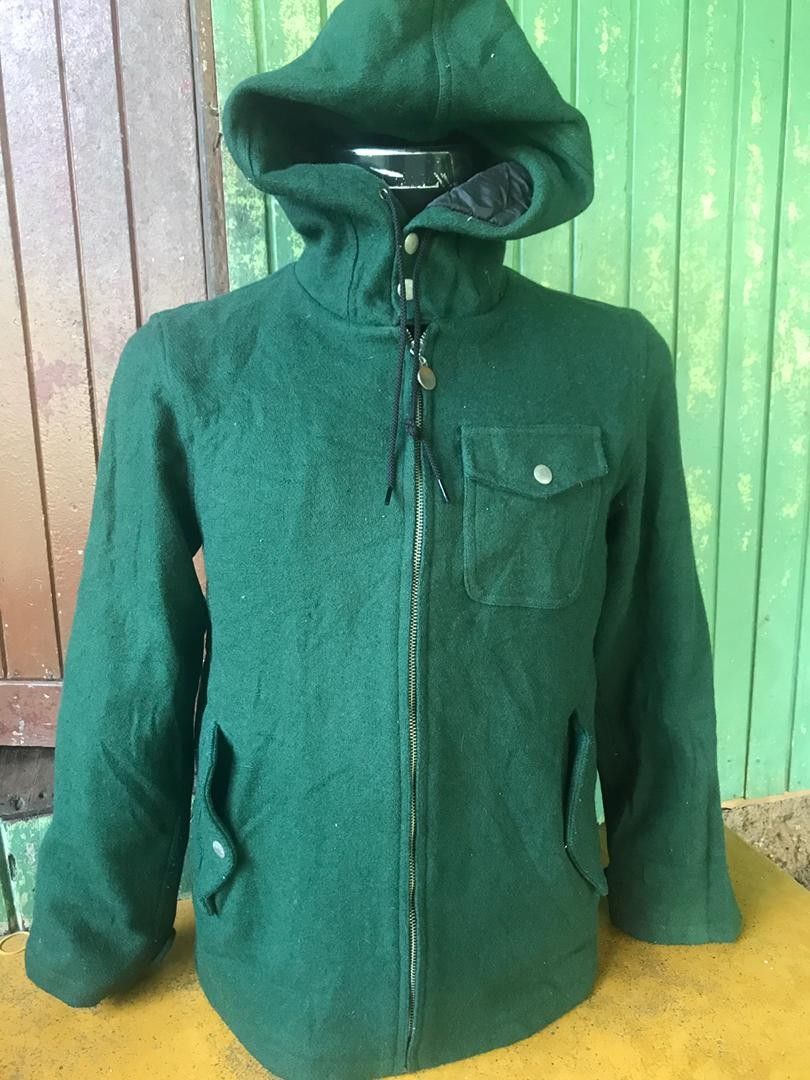 Army hoodie gerald stewart, Men's Fashion, Coats, Jackets and Outerwear ...
