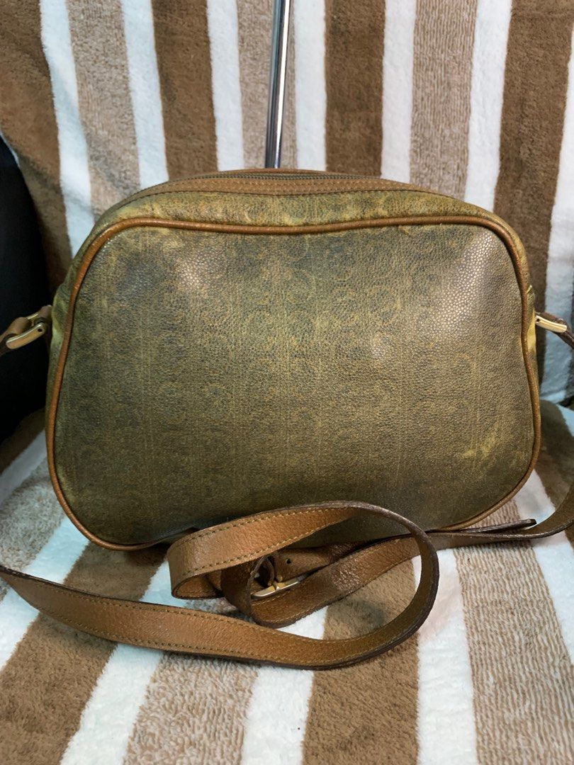 Auth vintage rare fendi 1925 crossbody, Luxury, Bags & Wallets on Carousell