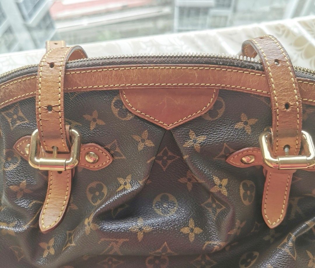Authentic LV Tivoli GM Bag, Luxury, Bags & Wallets on Carousell