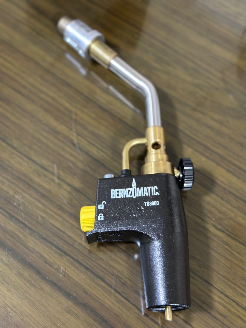 Bernzomatic TS8900 torch, TV & Home Appliances, Other Home Appliances ...