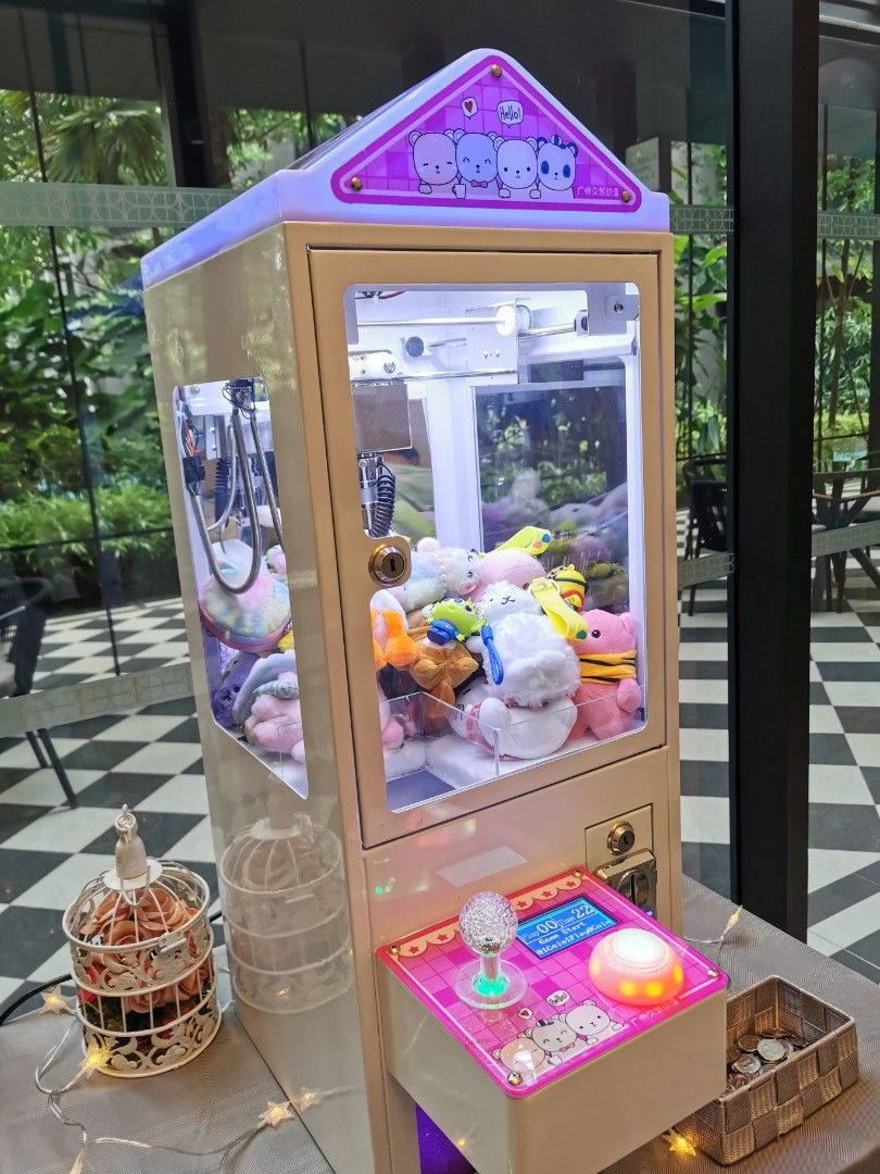 Bouncy castles, ballpits and claw machine for rent, Lifestyle Services ...
