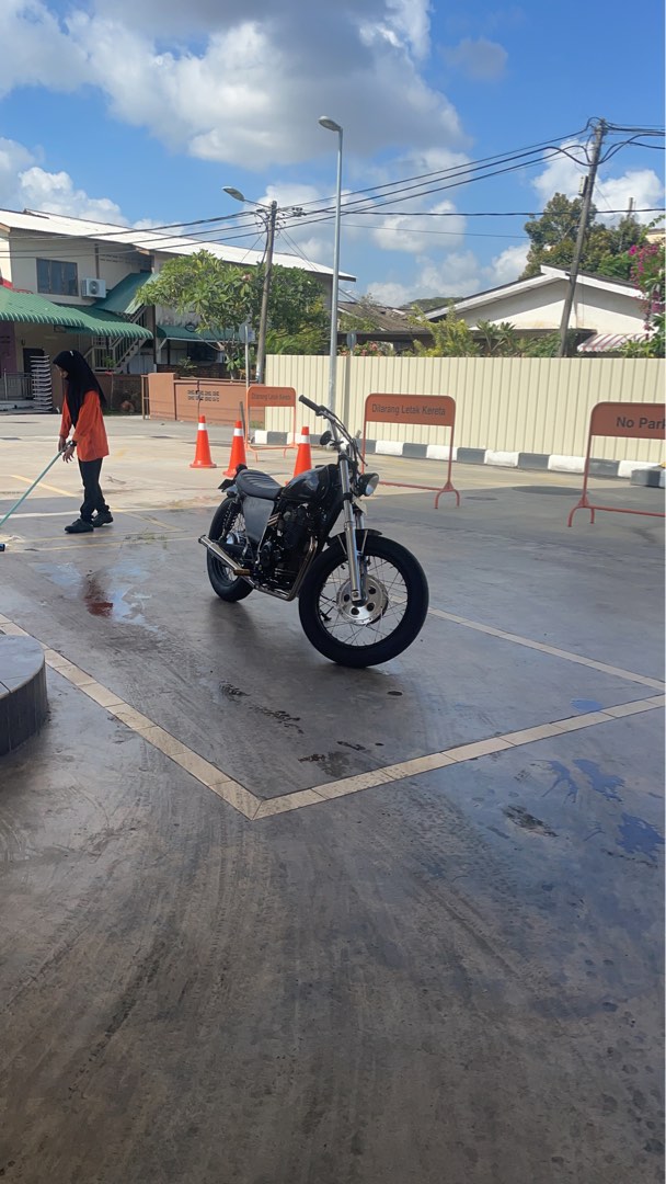 Cmc xy400 sr400 sr500 Bsa norton triumph harley davidson moto custom ...