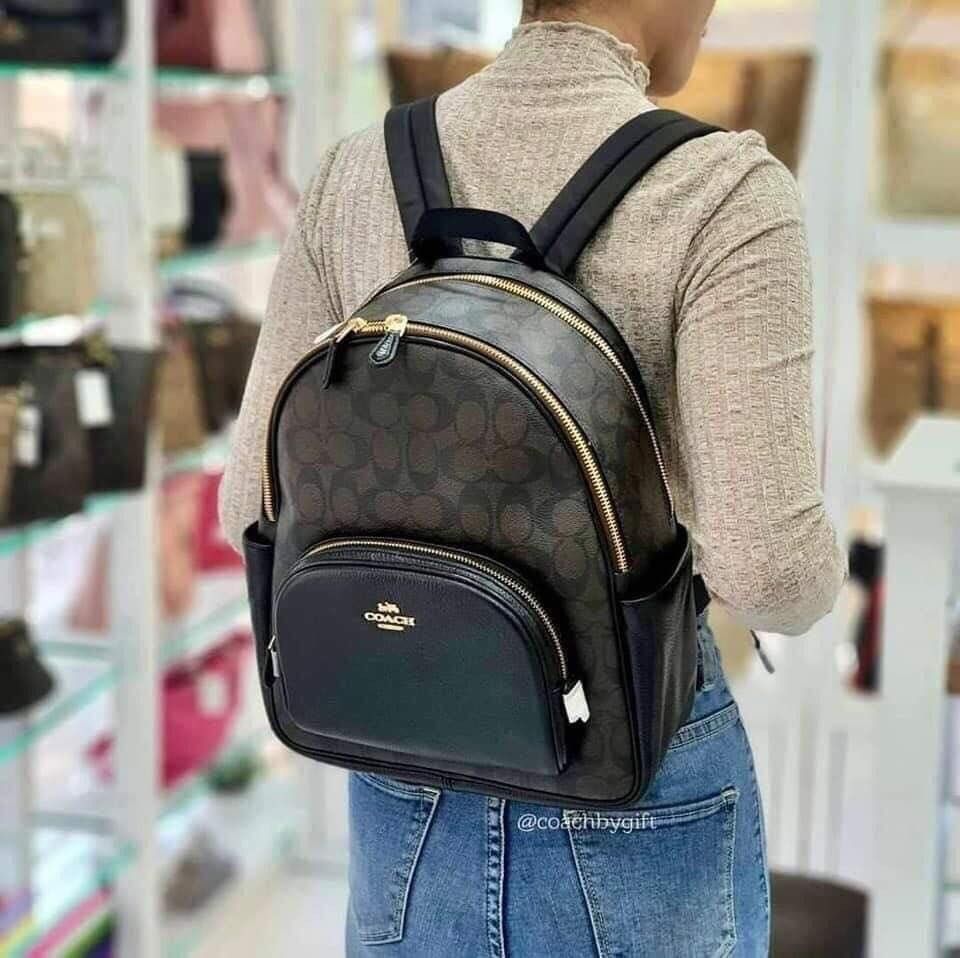 Coach Court Backpack in Signature Canvas, Women's Fashion, Bags ...