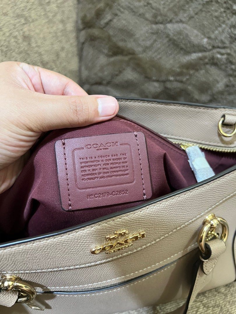 Coach Kailey in Beige, Luxury, Bags & Wallets on Carousell