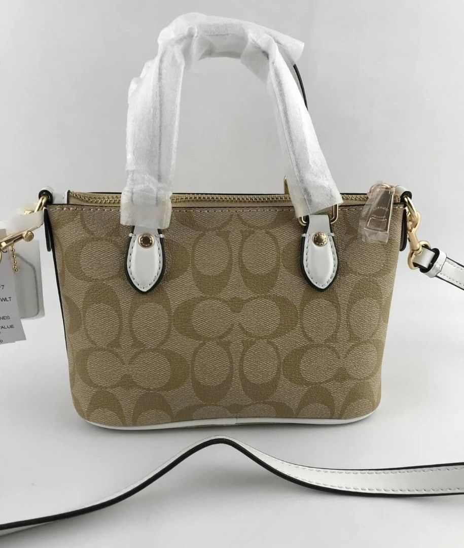 Coach Mini Gallery Crossbody In Signature Canvas, Women's Fashion, Bags ...
