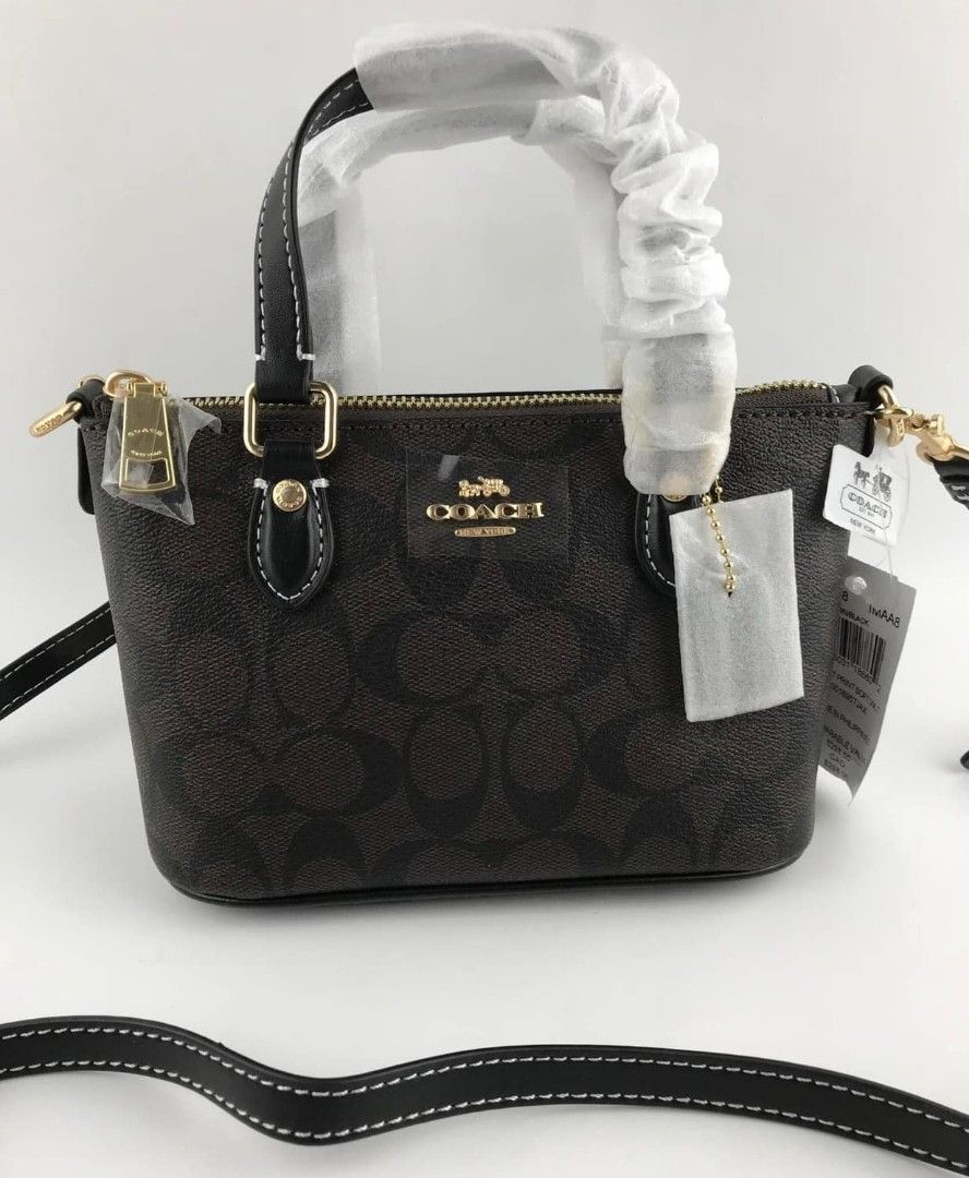 Coach Mini Gallery Crossbody In Signature Canvas, Women's Fashion, Bags ...