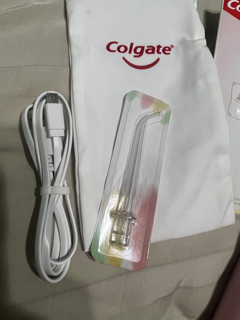Colgate water flosser, Beauty & Personal Care, Oral Care on Carousell