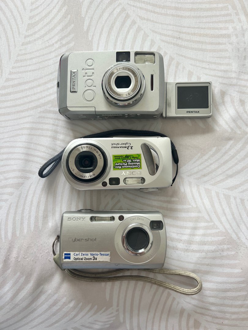 Defective Cameras, Photography, Cameras on Carousell