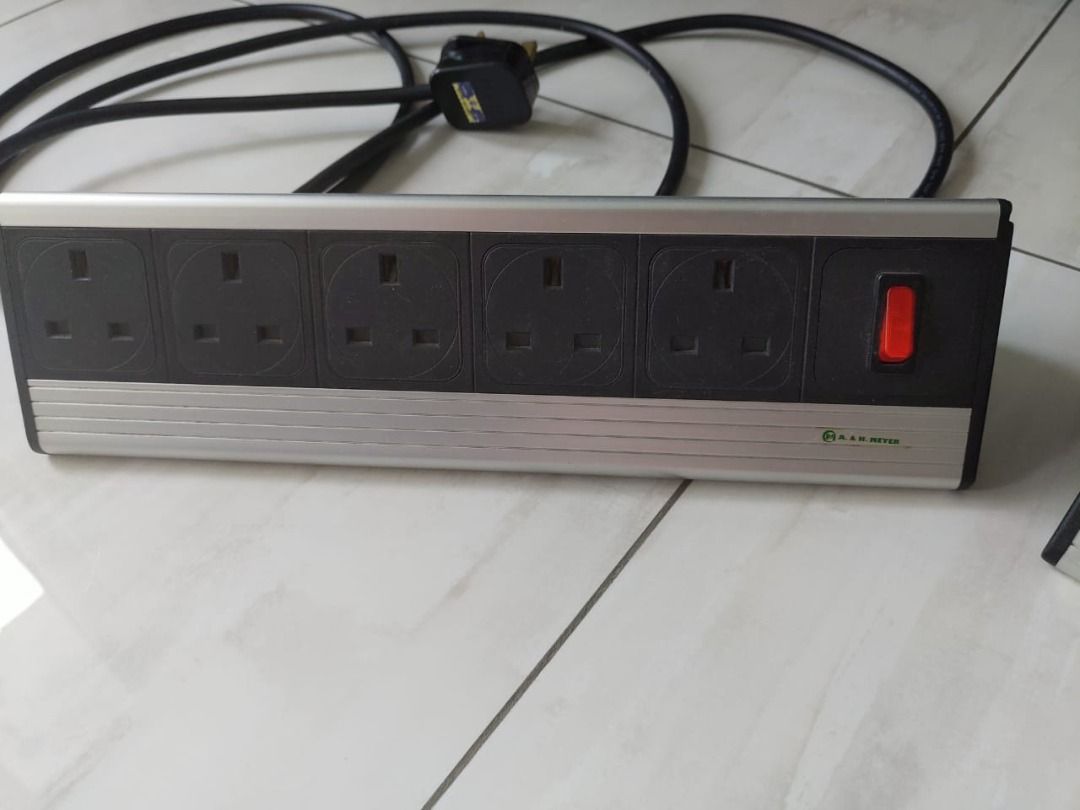Desktop Socket Boxes (Heavy Duty), TV & Home Appliances, Electrical ...