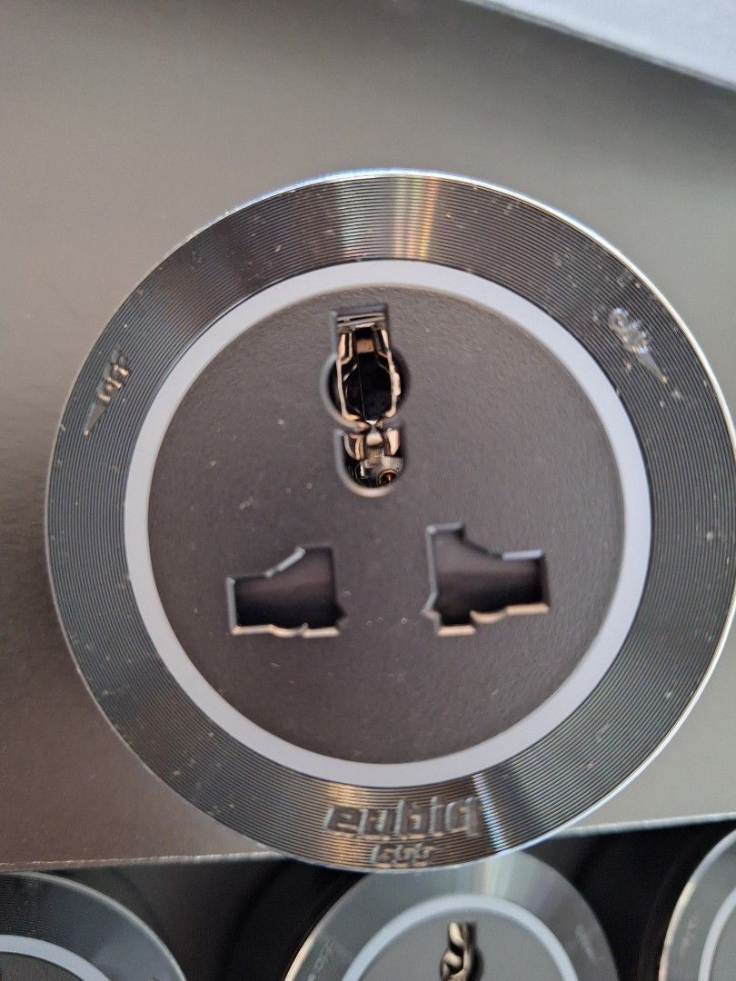 Eubiq International Power Plug / Adaptor with blue LED (Individual), TV ...